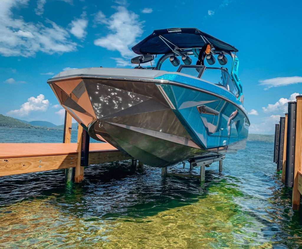 7800 LBS Capacity Boat Lift – Clearwater Docks