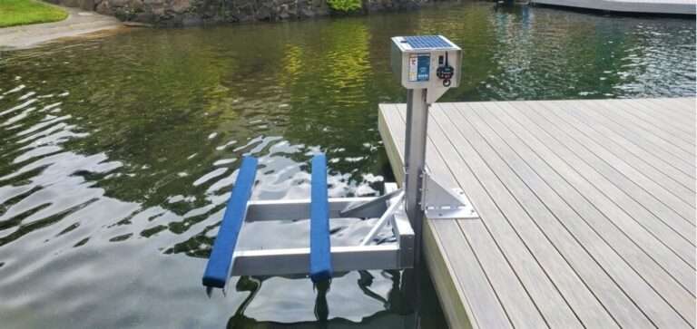 1400 LB CAPACITY ELECTRIC LIFT – Clearwater Docks