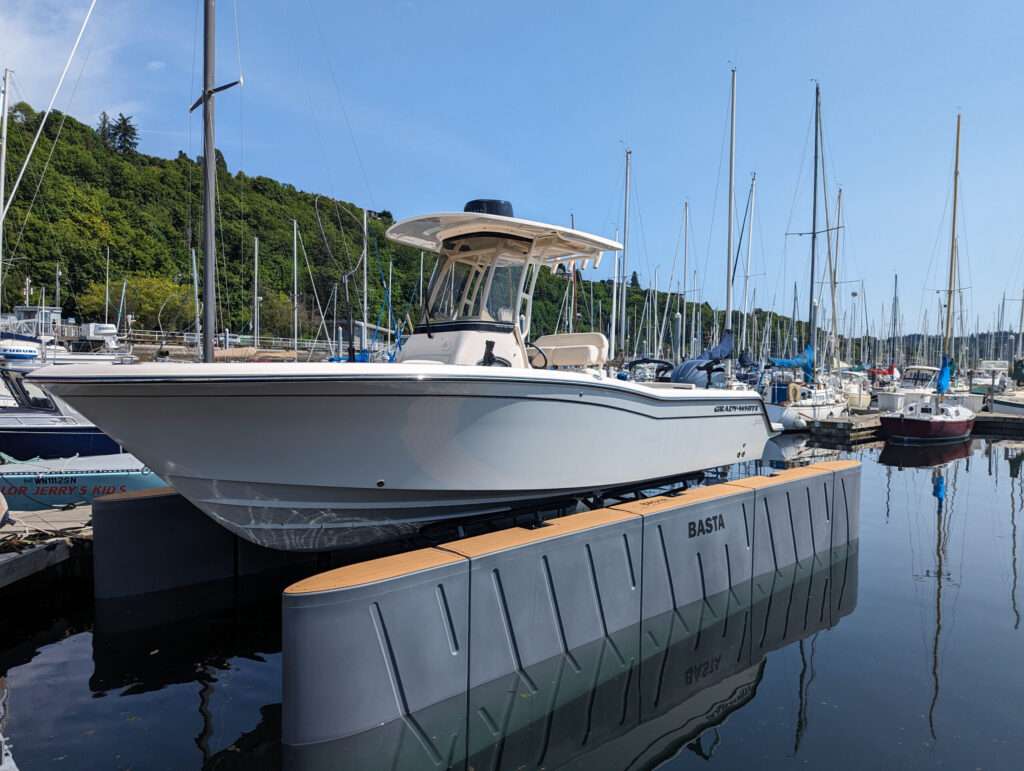 11000 LBS Capacity Floating Boat LIft – Clearwater Docks