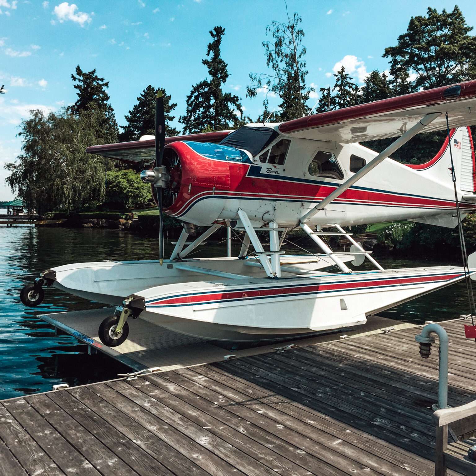 8000 LBS Capacity Seaplane Lift – Clearwater Docks